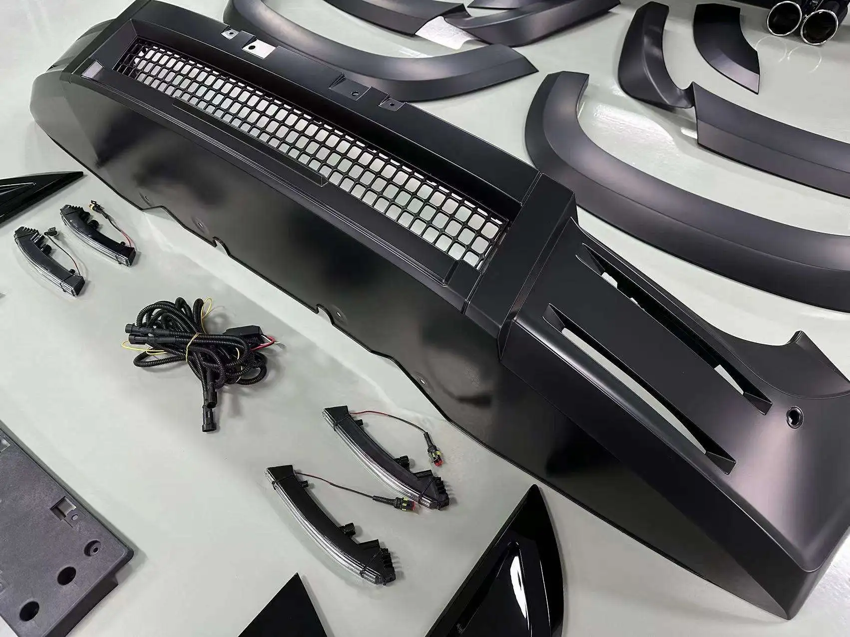 Land Rover Defender Body Kits - Upgrade & Refit Options