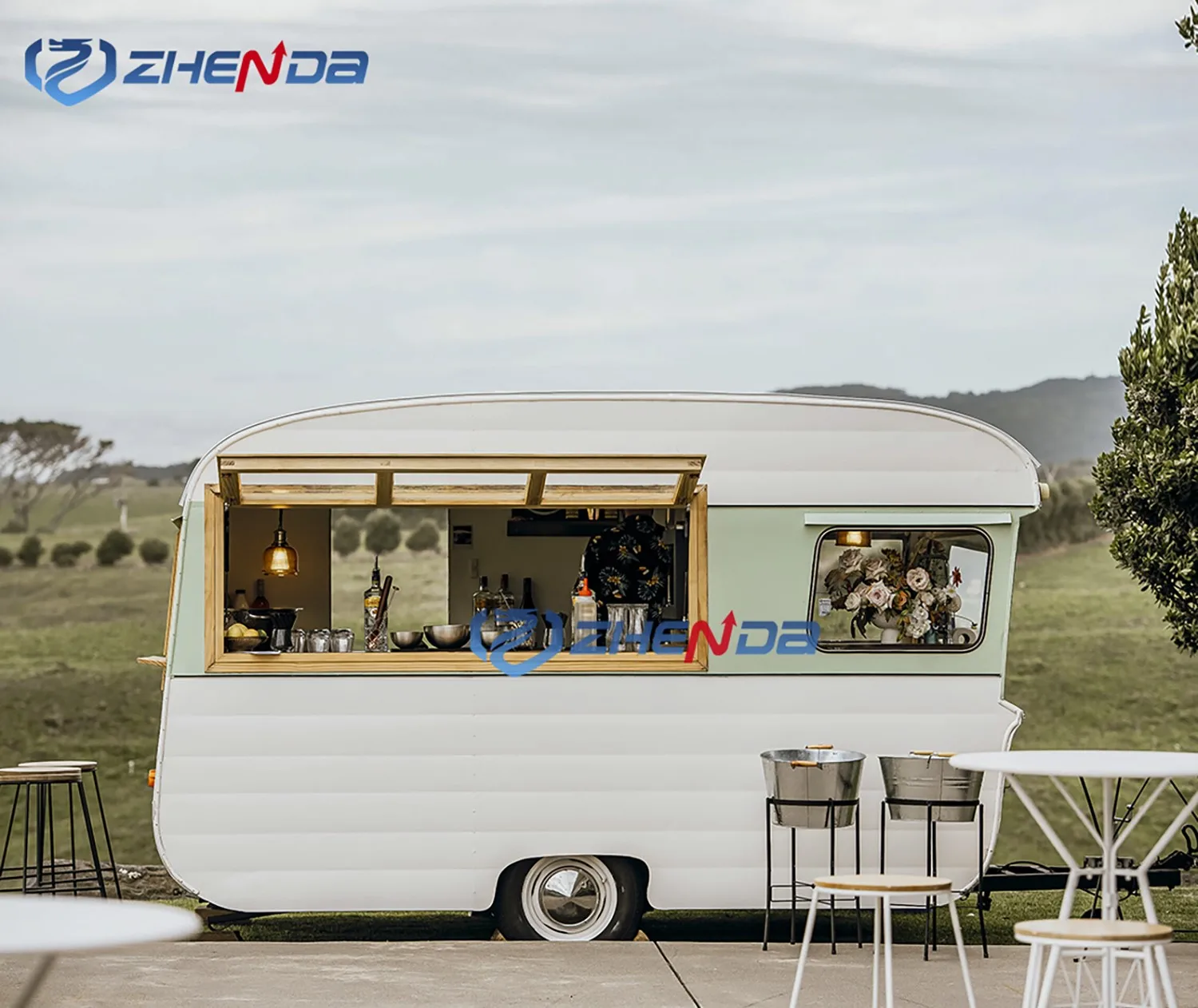 Outdoor Street Food Beverage Snack Dining Car for Sale