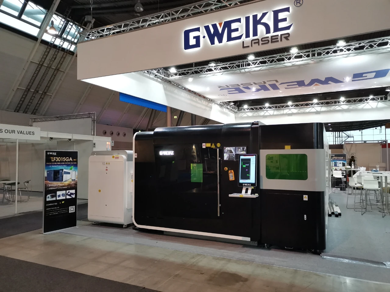 CNC Control Metal Fiber Laser Cutting Machine 1000w G.weike
