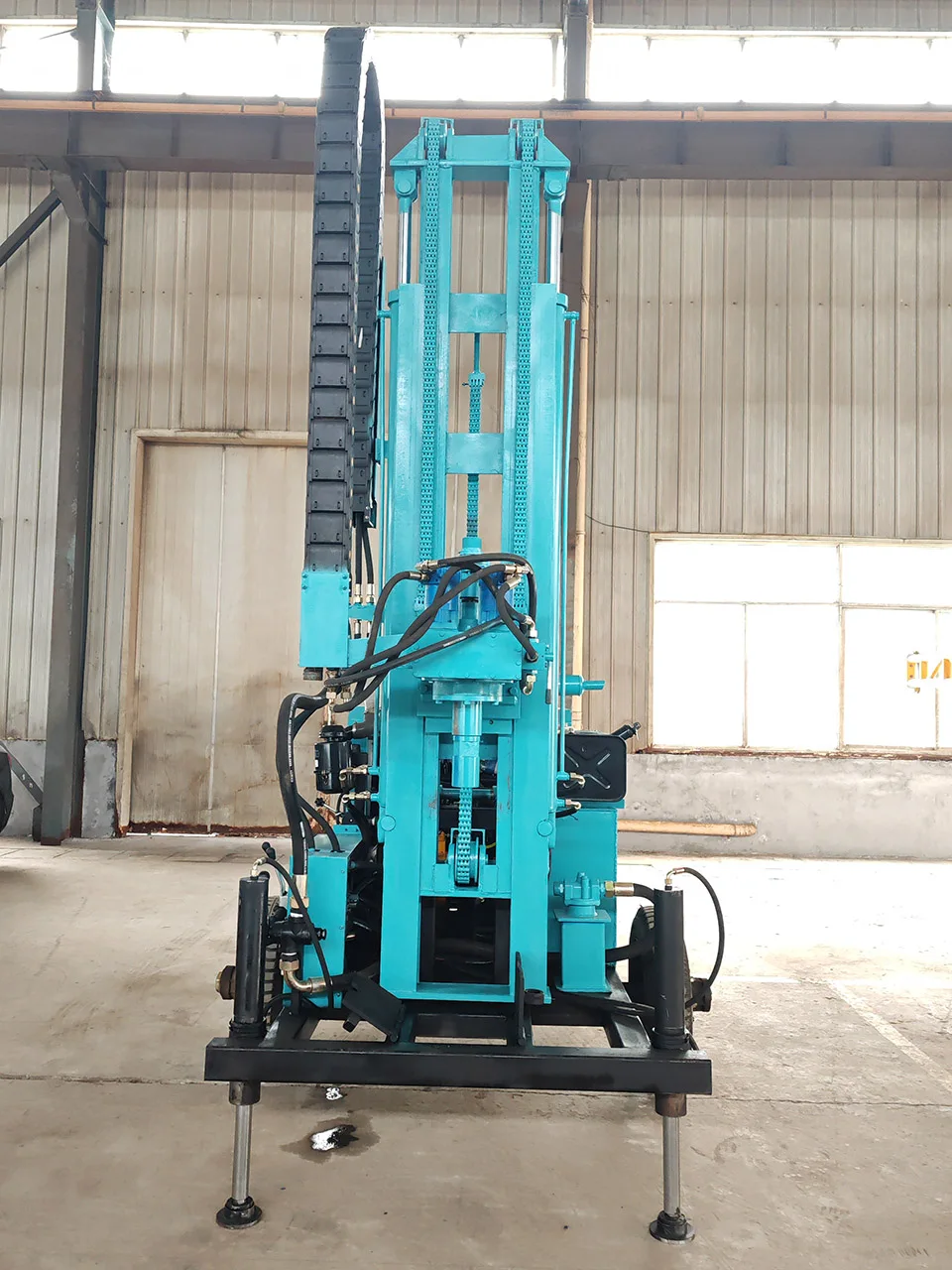 300m Small Water Well diesel Hydraulic Drilling Rig Machine with China ...