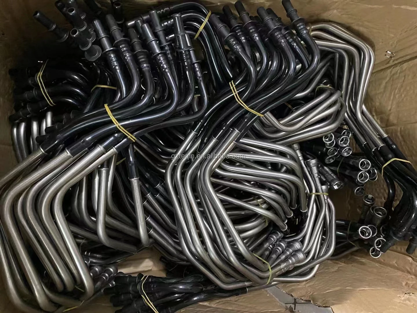 12681589 Auto Parts Car Crankcase Ventilation Pipe For Chevrolet Regal ...