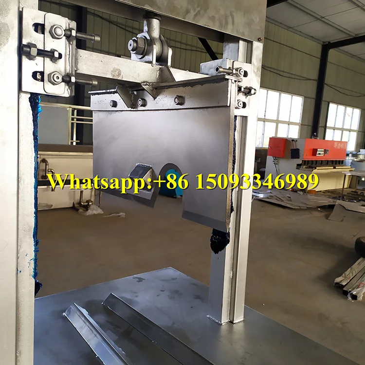 Hydraulic Cow Head Splitter - High Productivity Cutting