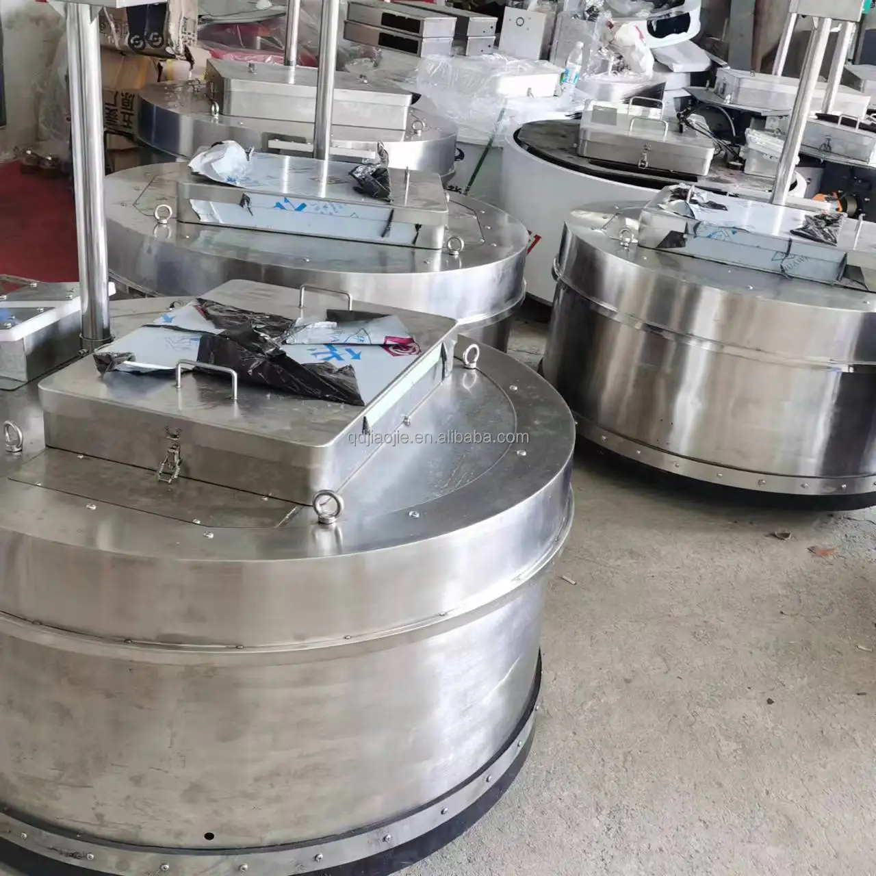 Electric Feed Pusher Robot for Cow Farm Equipment Made in China