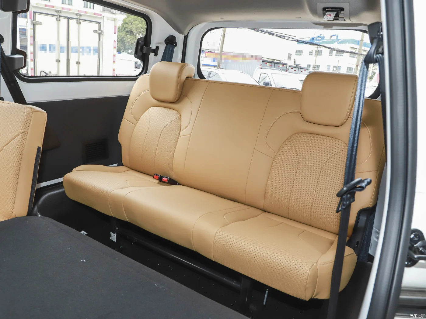 In Stock Sale Dfsk Fencon E380 2023 Taxi Version Comfortable Mpv 8 Seats 350km Rwd Dfsk Mini Van ...