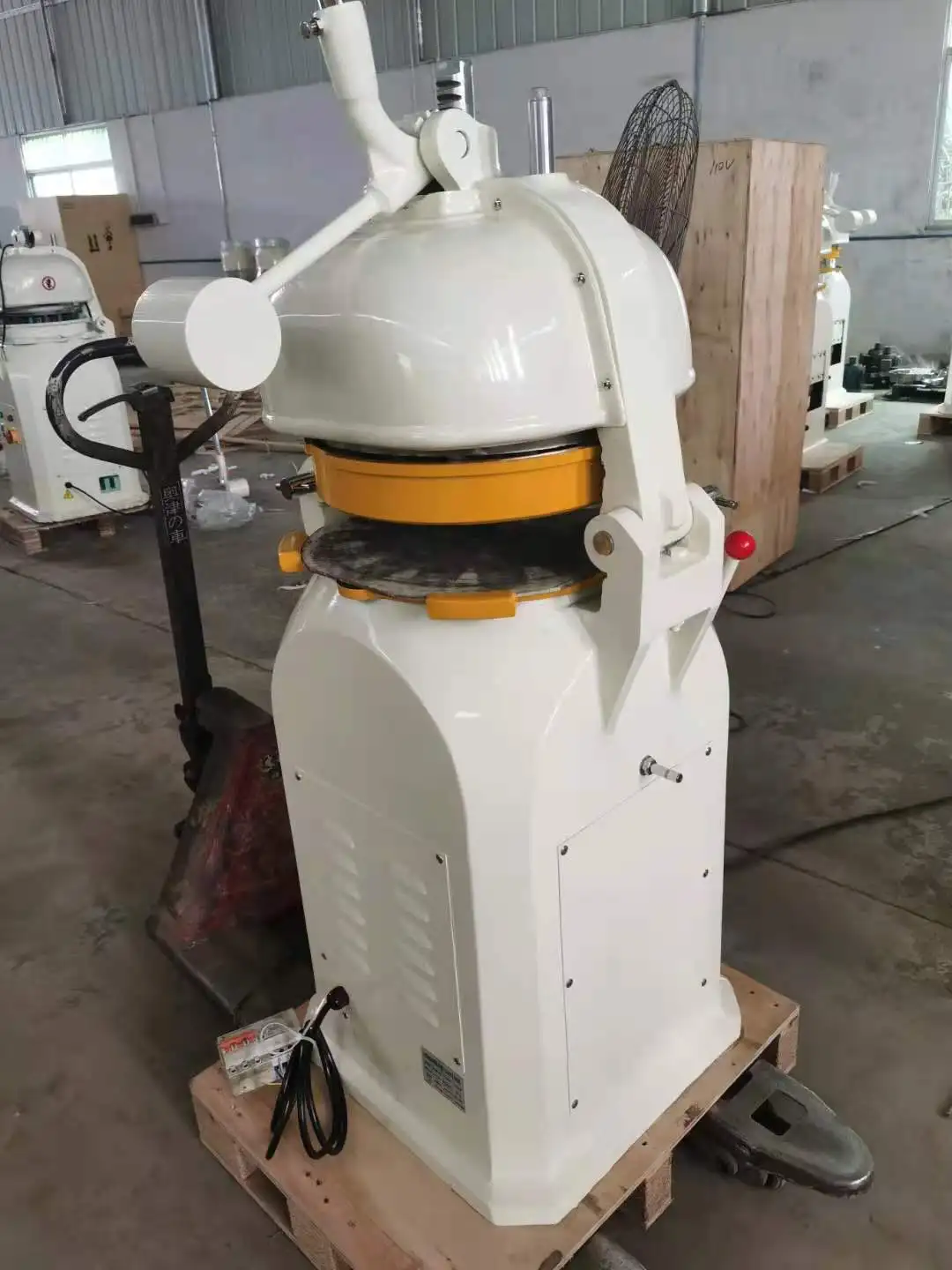 Burguer Bread Bun Dough Divider Rounder Machine Dough Bun Divider ...