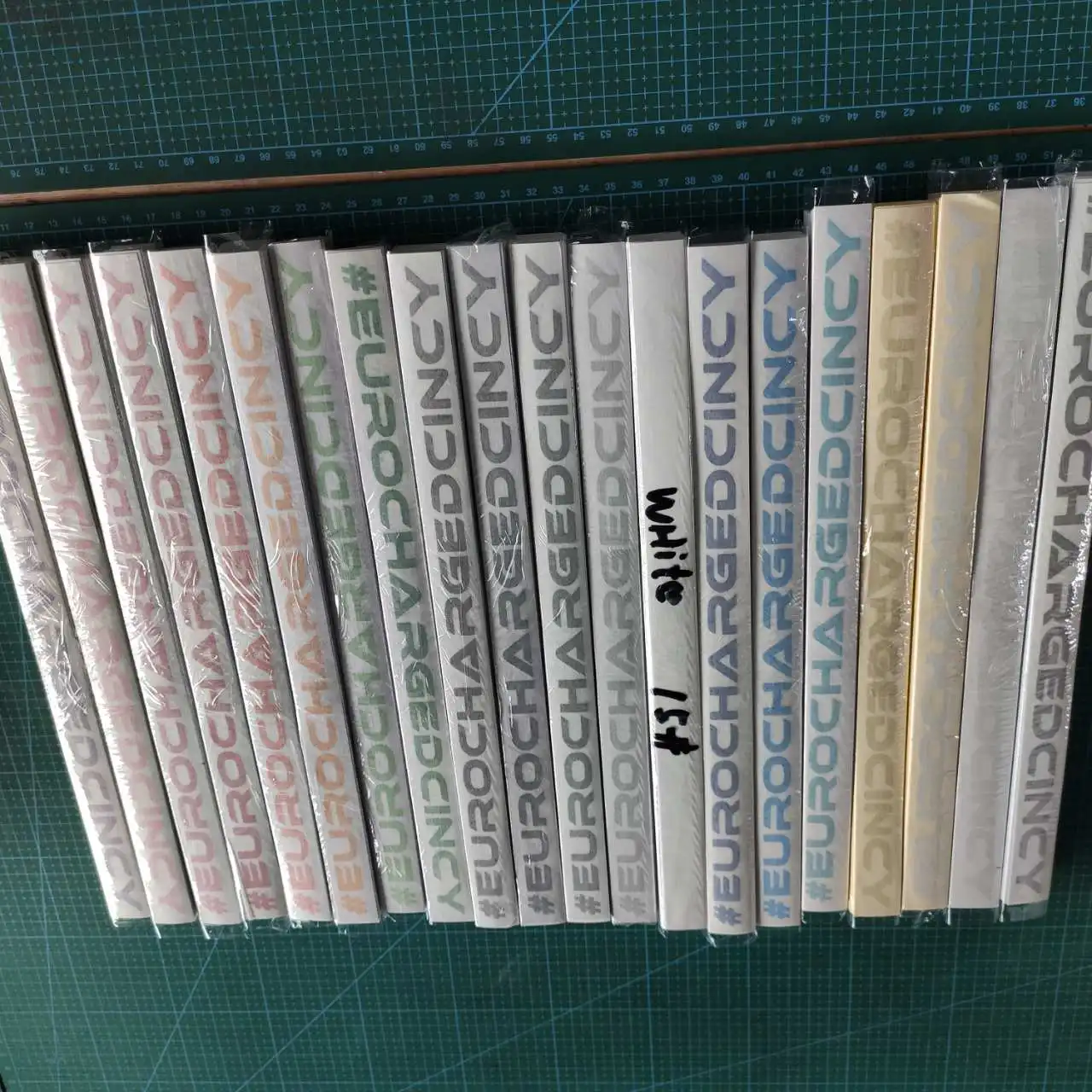 Outdoor Weatherproof Vinyl Color No Fading Transfer Glass Window Cut ...