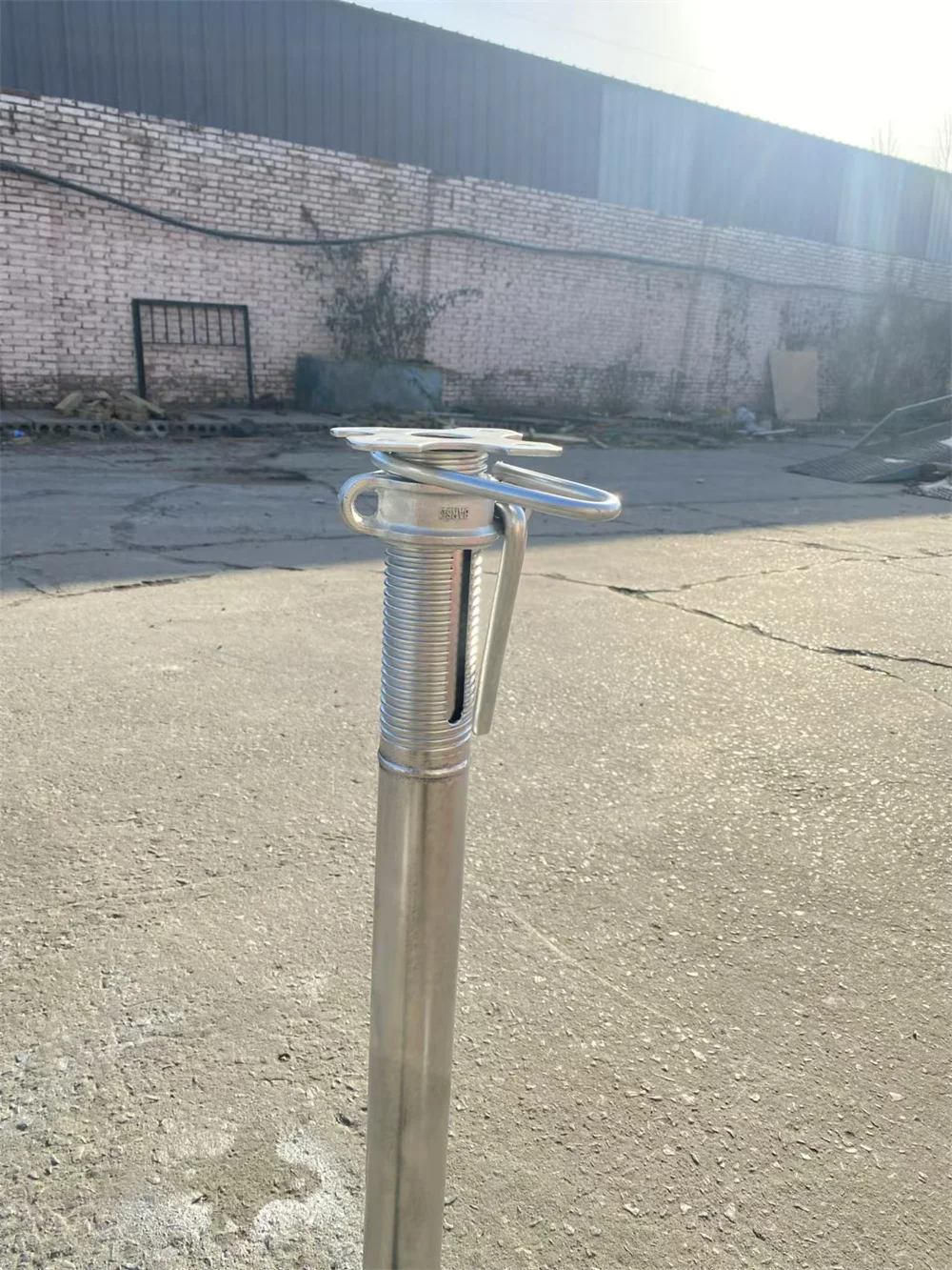 Daosan Steel Support - Durable, Adjustable, and Versatile