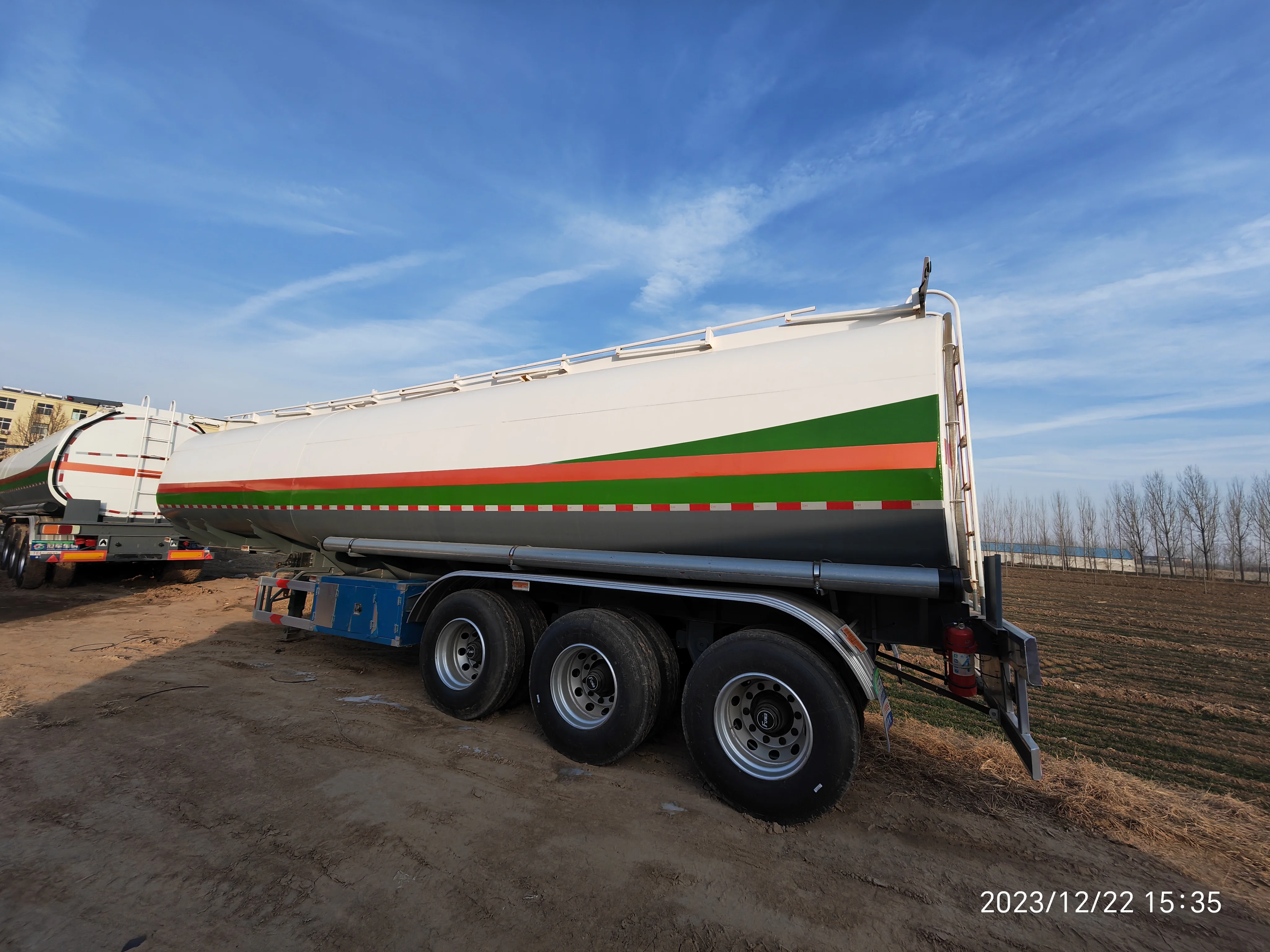 High Quality Chengda Factory Price 3-axis 40,000l 3-cabin Fuel Tanker ...