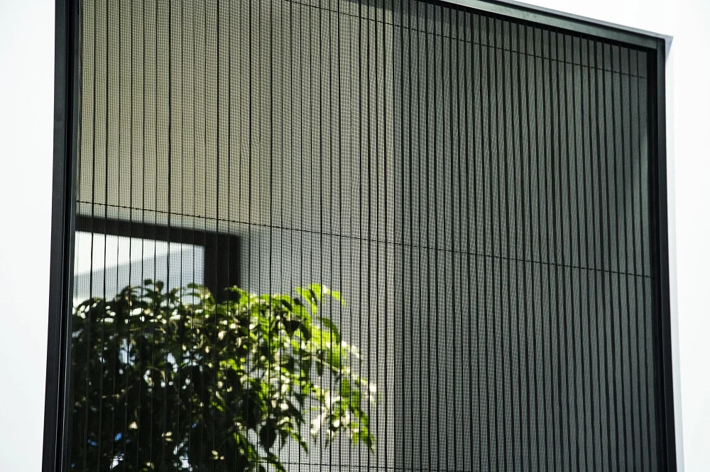 Pleated Mesh Folding Screen Door Reinforced Windbreak Rod Patio Screen ...