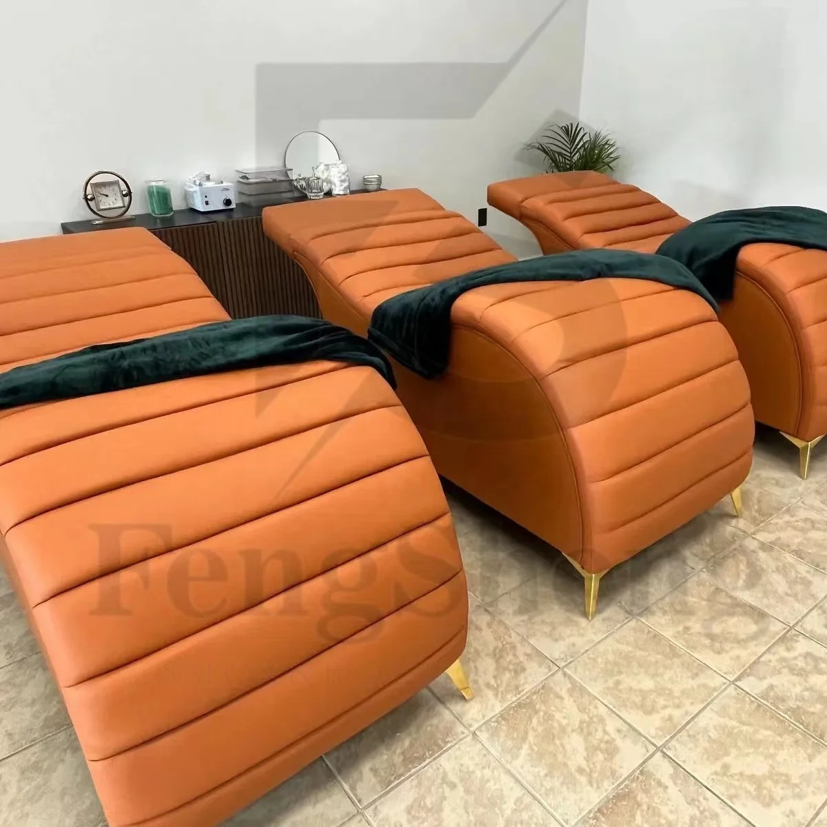 Modern New Design Eyelash Edda Custom Lash Bed Graceful Contours Boast ...