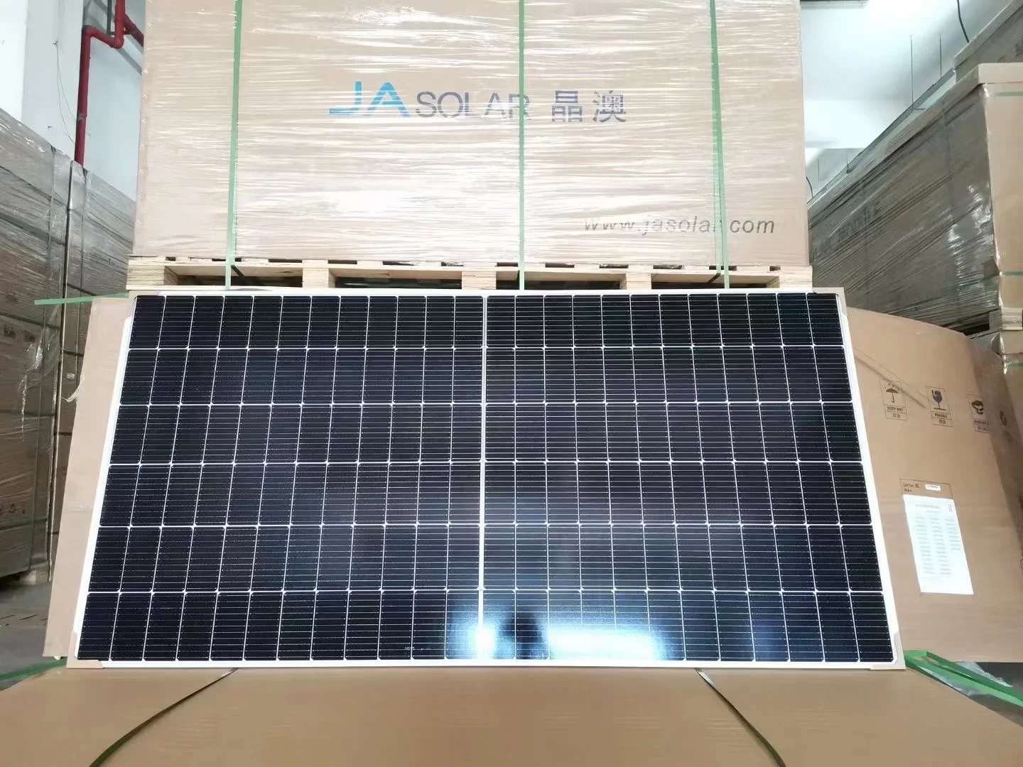 Ja Solar Mono Half Cell Solar Panels 545w-550w Photovoltaic Solar Panel ...