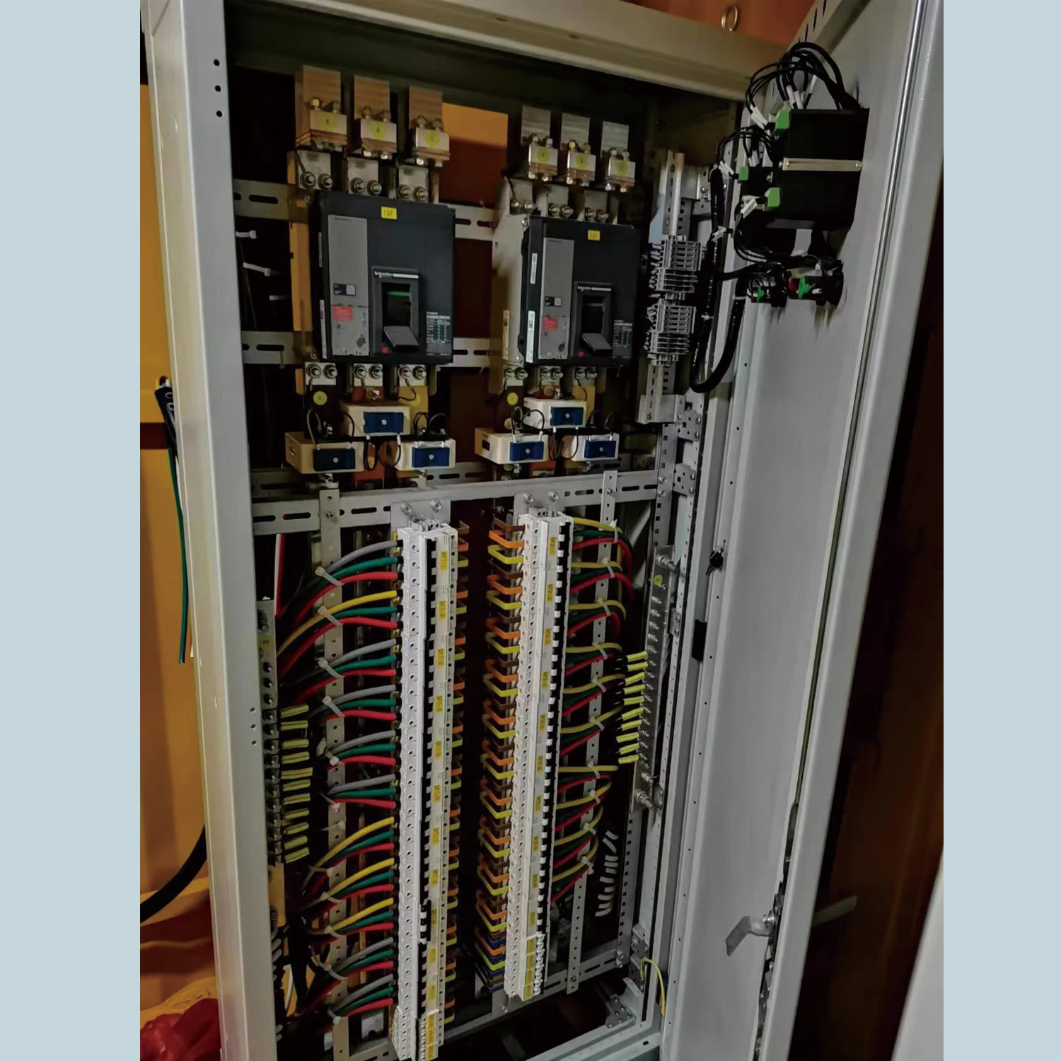 Water Proof Breaker Power Distribution Cabinet Mccb Electrical ...