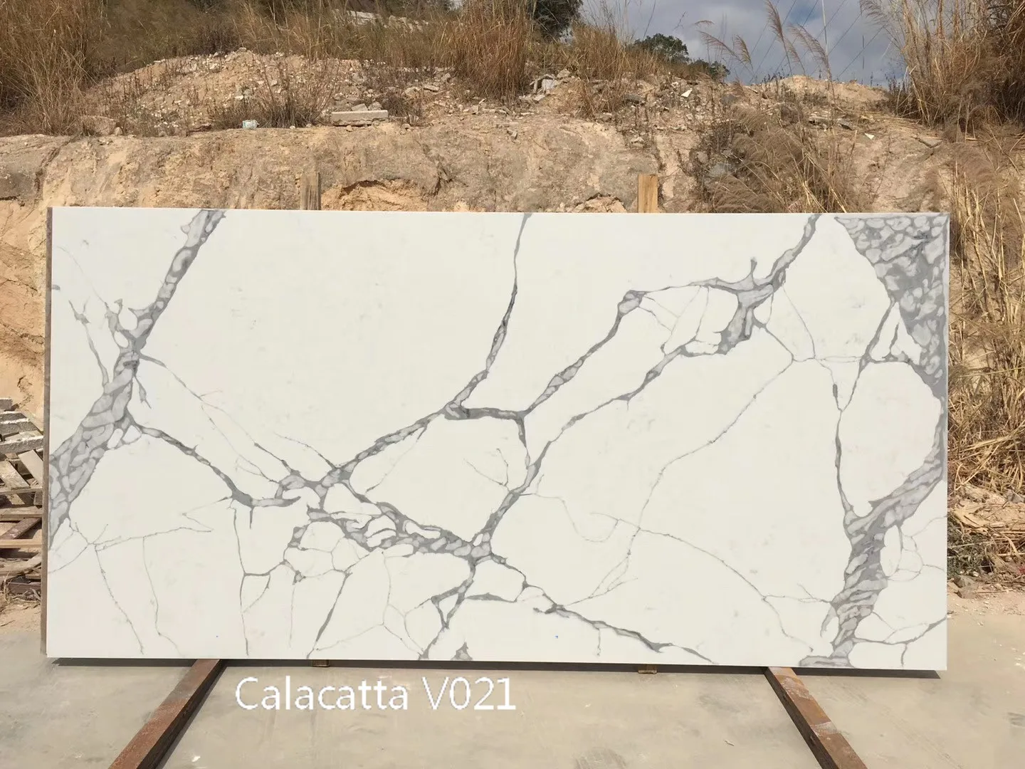 Artificial Calacatta White Quartz Engineered Calcata Stone Products ...