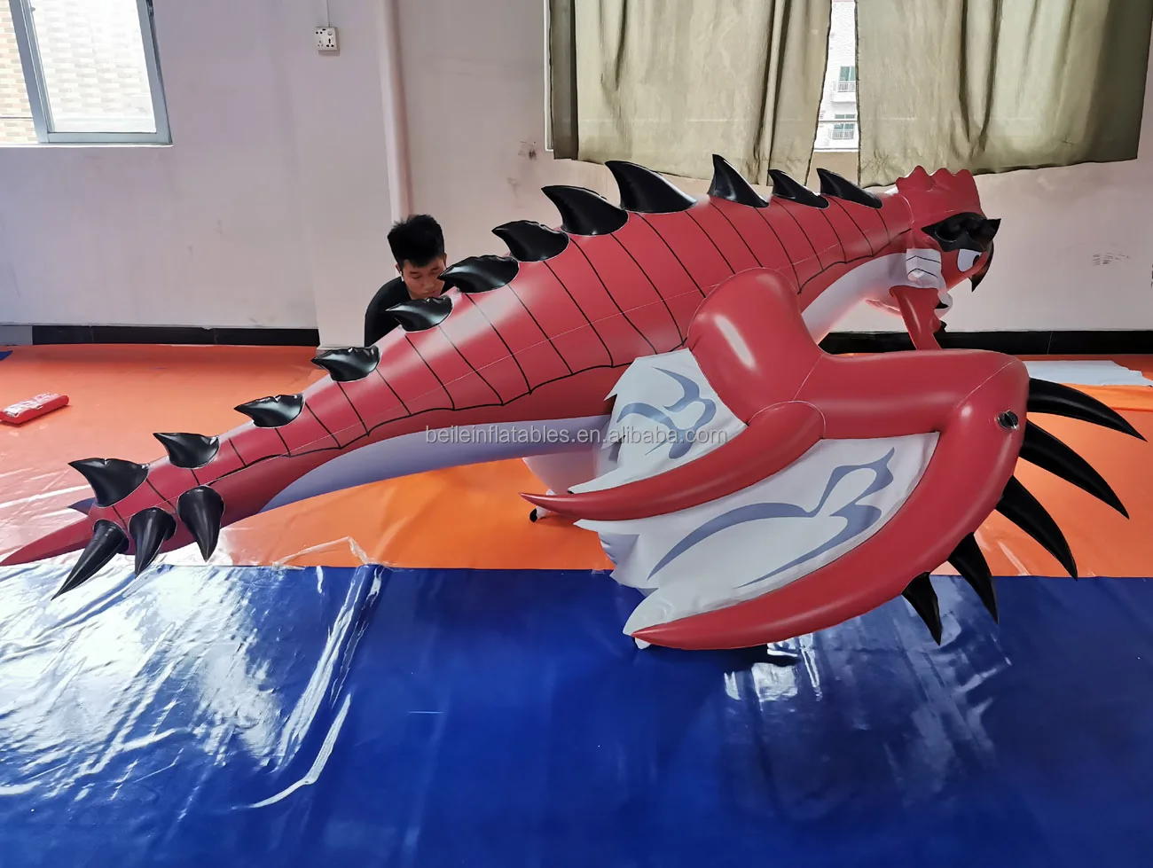 Beile Custom New Design PVC Inflatable Squeak Fire Dragon