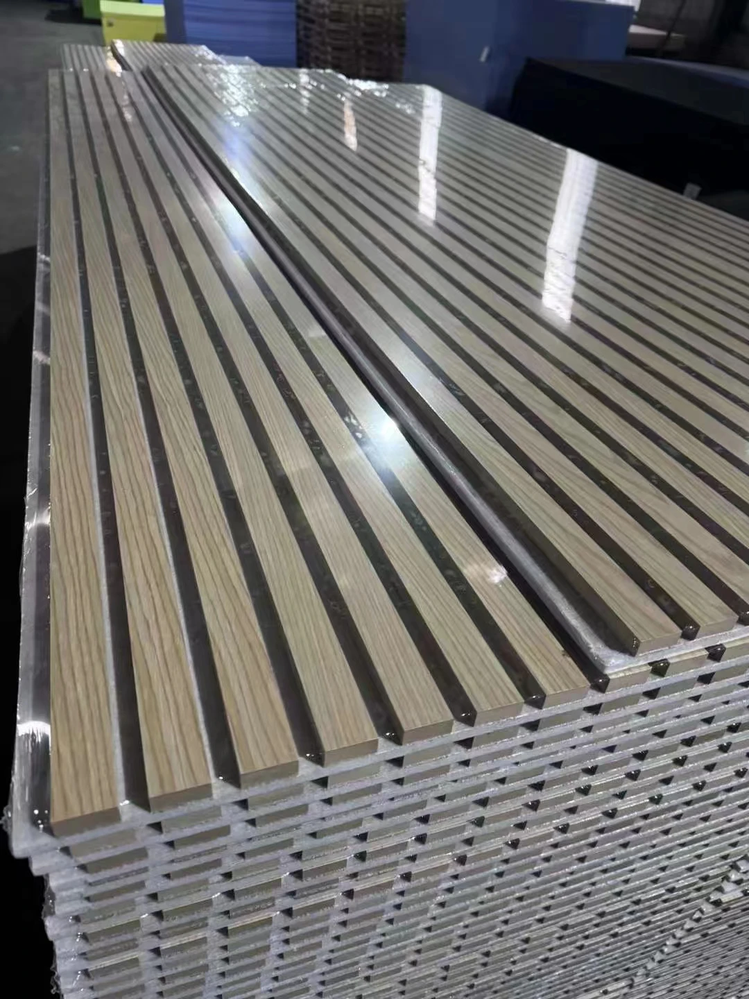 Aku Panel Slat Wall Panels For Decor Hotel Apartment Office Building ...