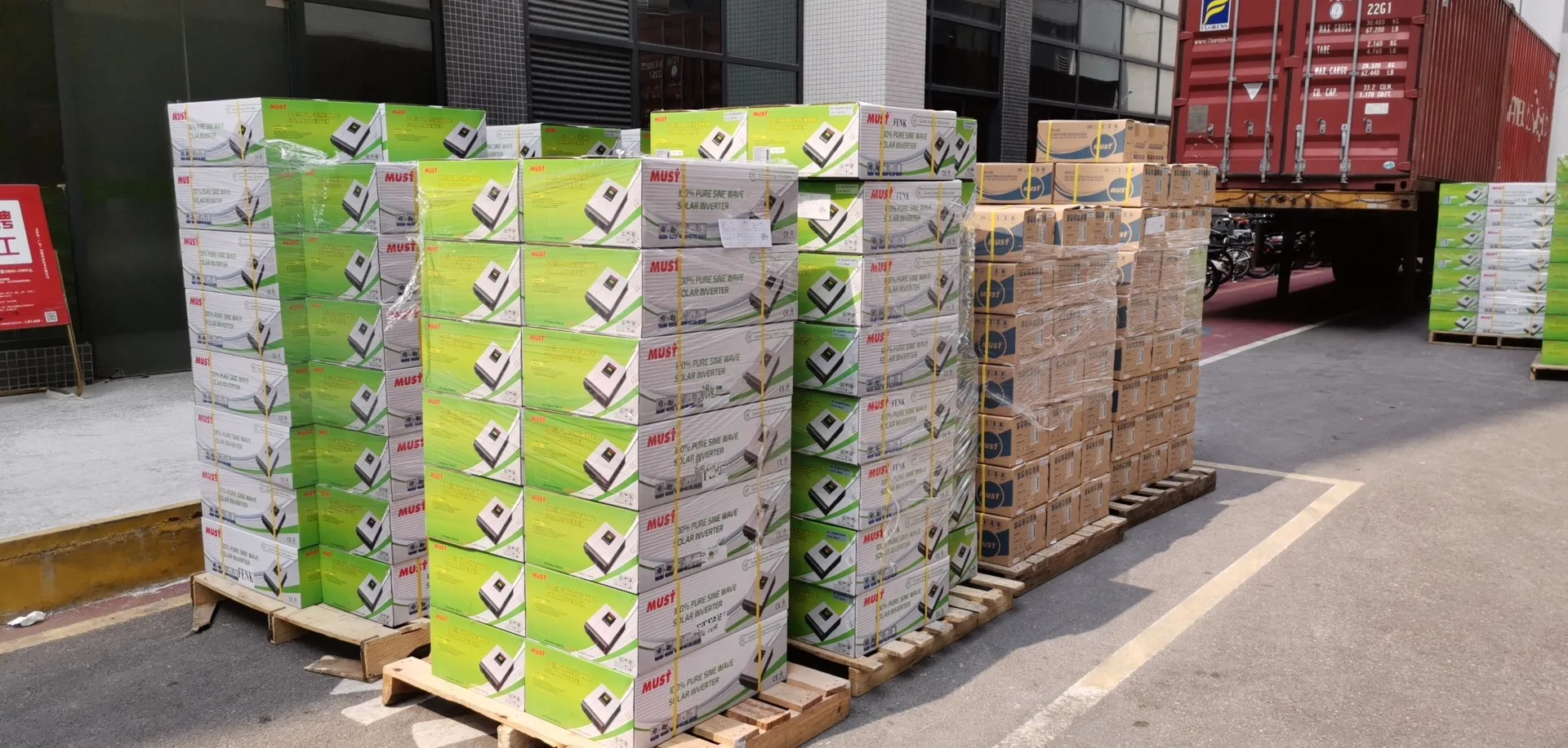 Hybrid Solar Inverter 12V 24V 48V - Efficient Power Solutions