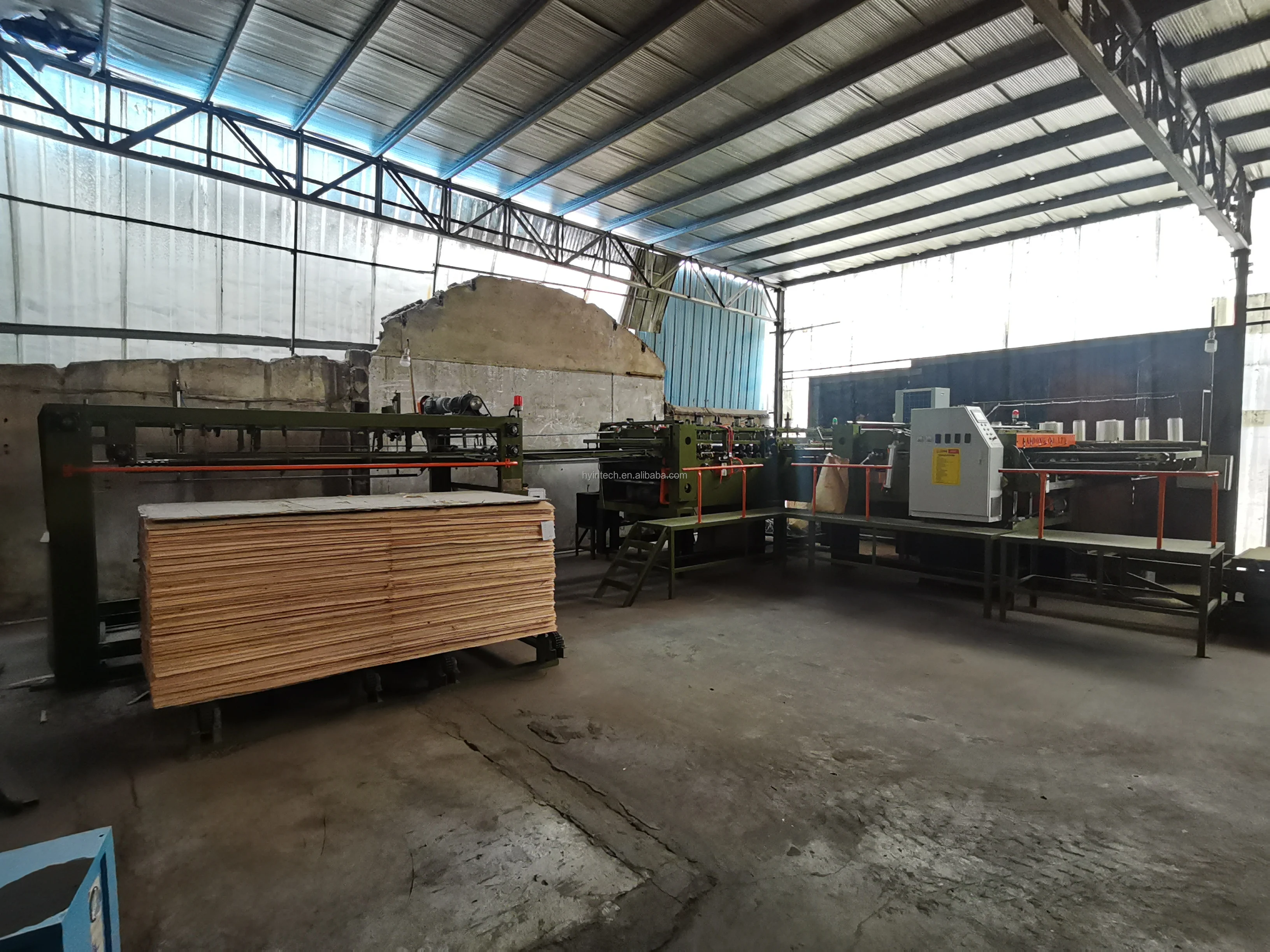 Veneer Core Composer Machine - Efficient Woodworking