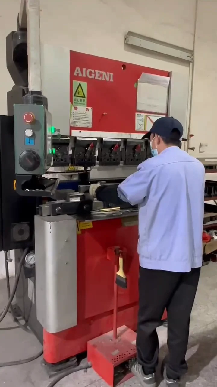 Popular Solar Powered Metal Bus Stop Shelter With Waiting Bench - Buy ...