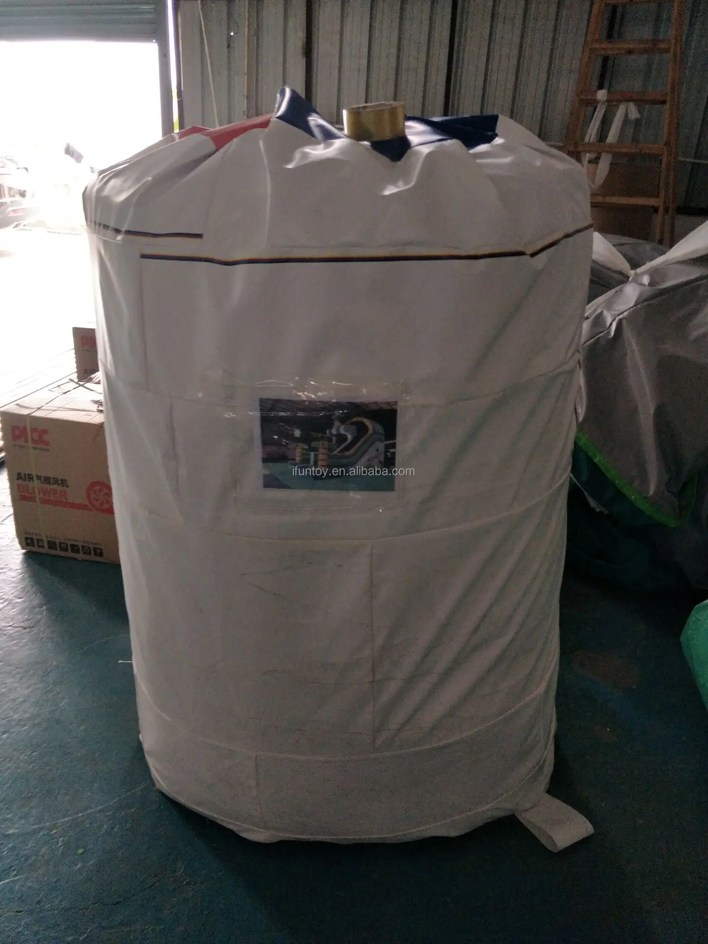 Inflatable Thunder Drum & Floating Ball for Team Building & Outdoor Games