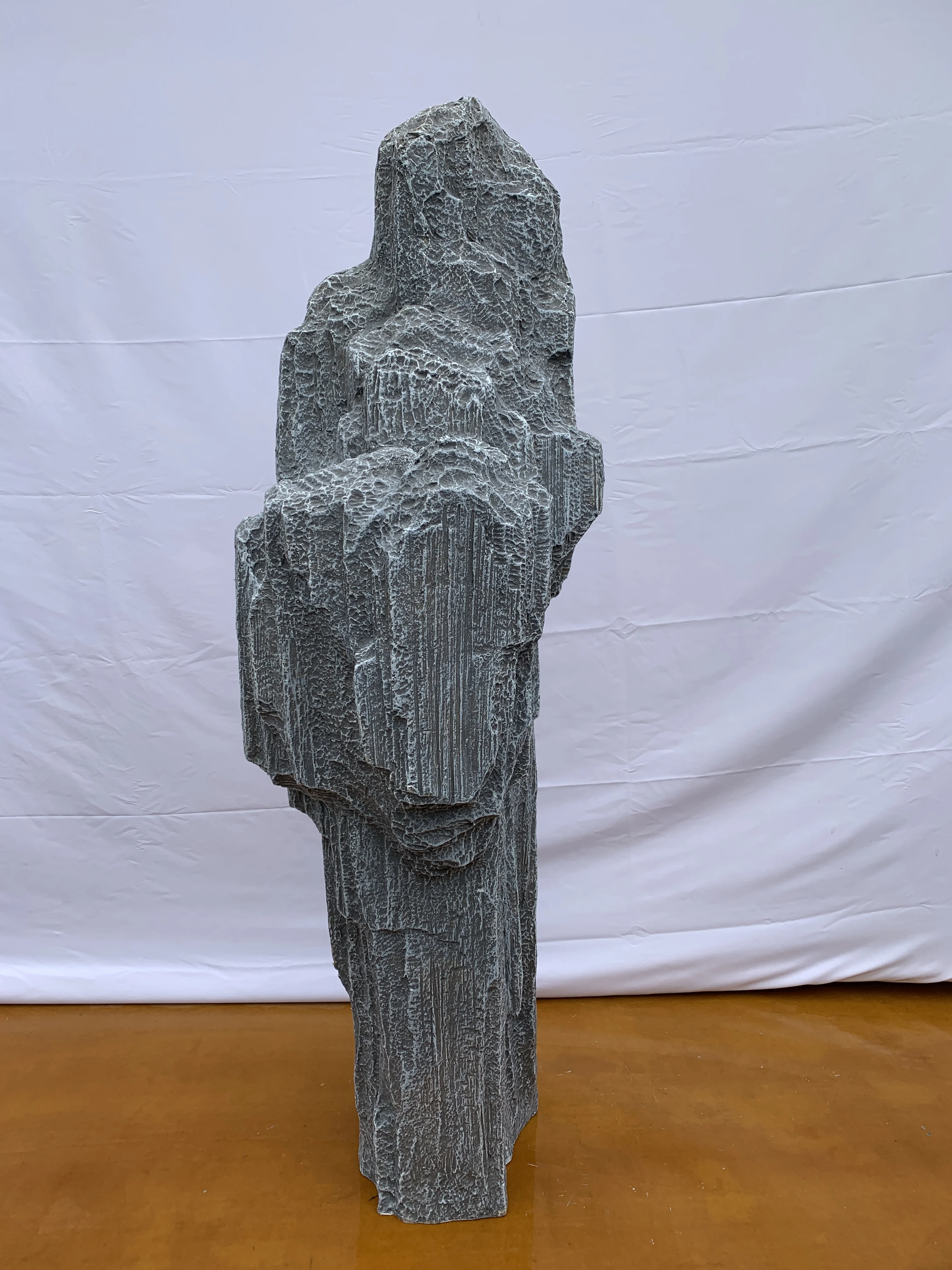 Fiberglass Stone - Durable, Eco-Friendly Artificial Rock