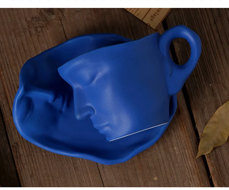 Unique Face Shape Ceramic Cup And Saucer Kiss Coffee Cup Set Afternoon ...