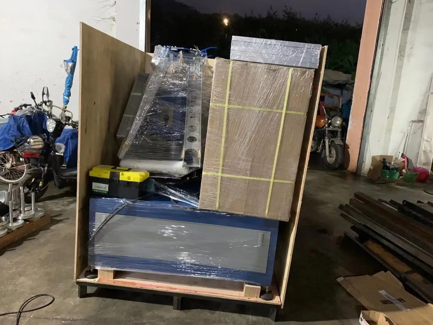 Ruida New Product 3 Color 8 Stations Automatic T Shirt Silk Screen ...