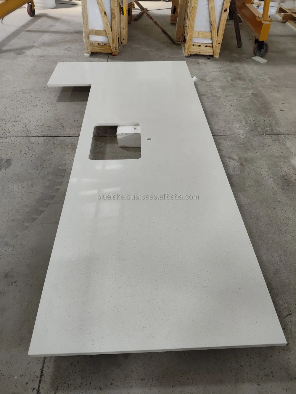 Modern Design Snow White Quartz Kitchen Countertop Stylish Artificial ...