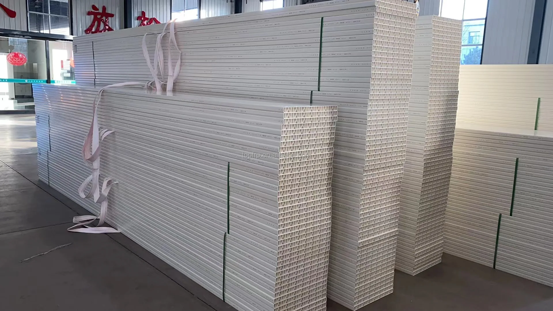 Hollow Plastic Pvc Board 150mm X 25mm - Buy Farm Fence Livestock ...