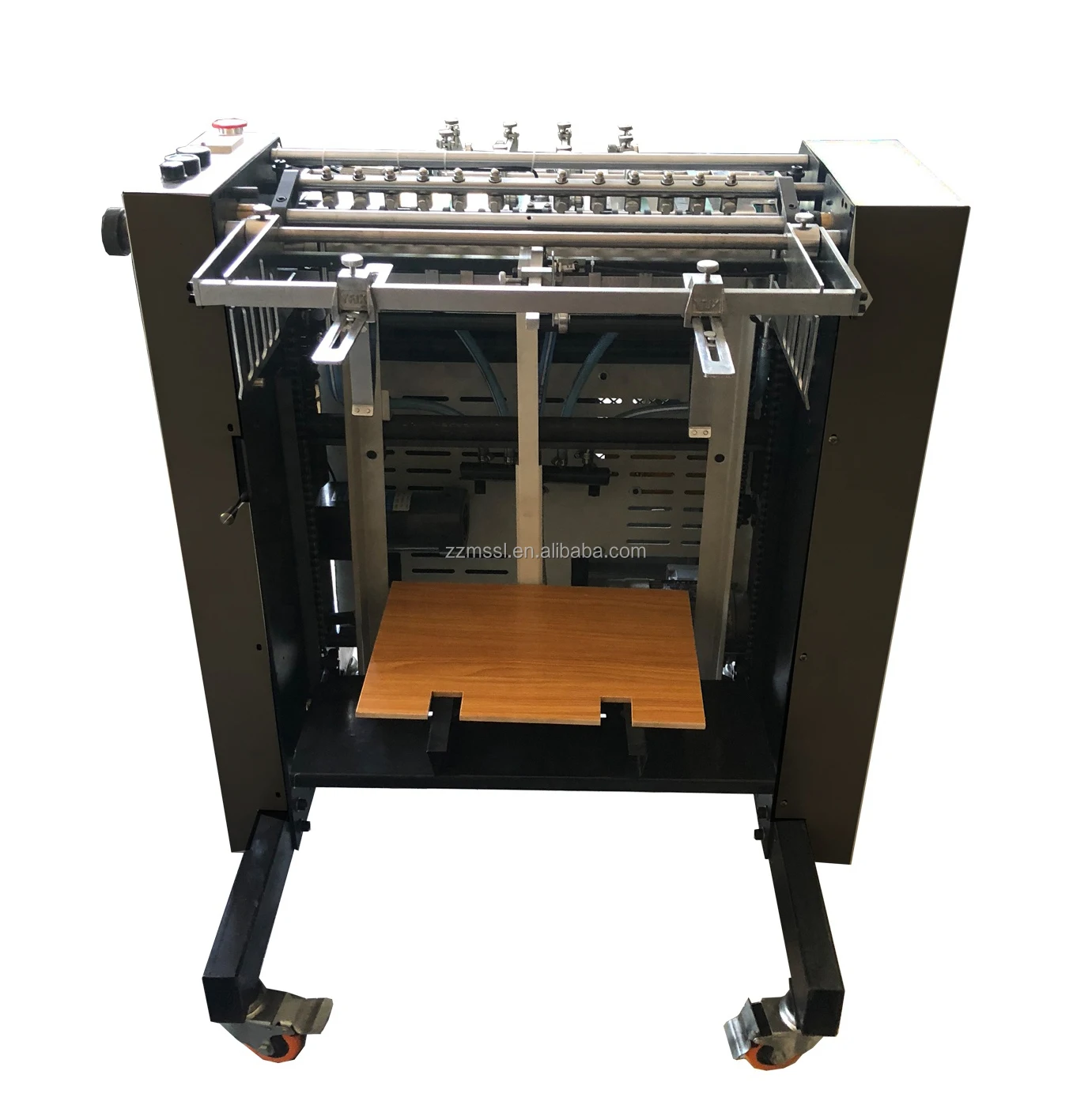 Paper Pile Feeding Machinery - Efficient & Sustainable