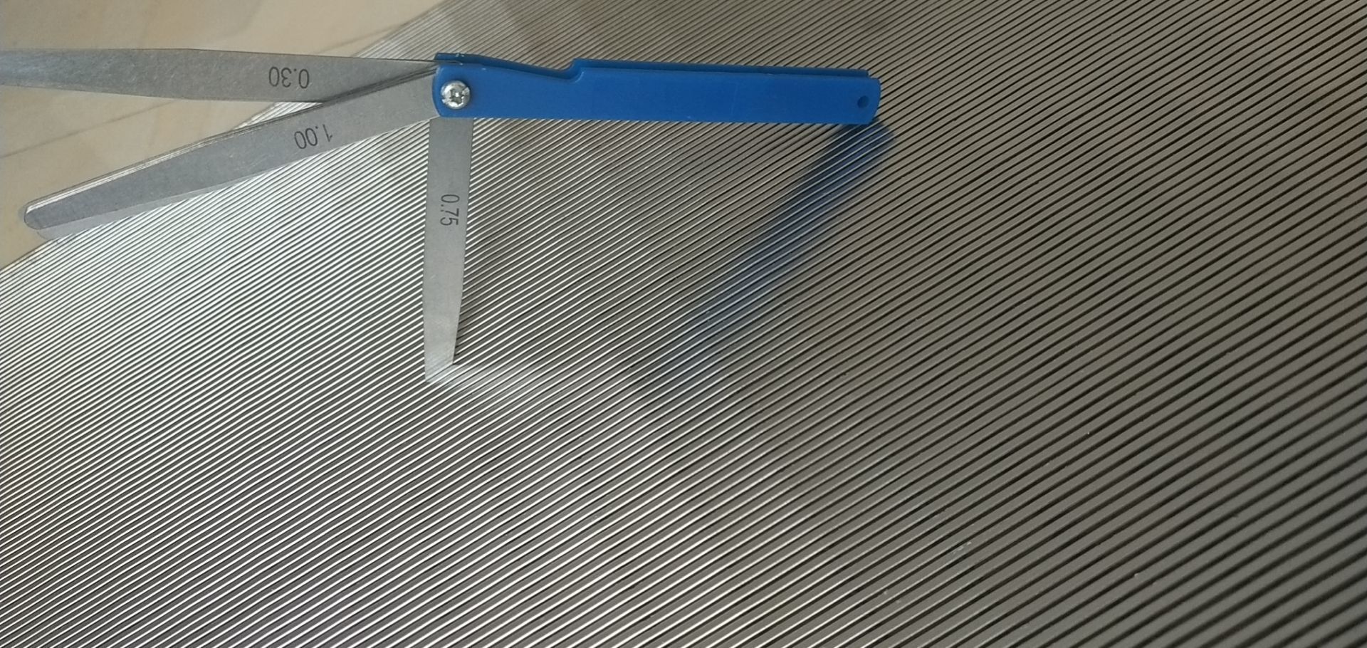 304 316 Stainless Steel Wedge Wire Screen V Wire Wrapped Wire Mesh For ...