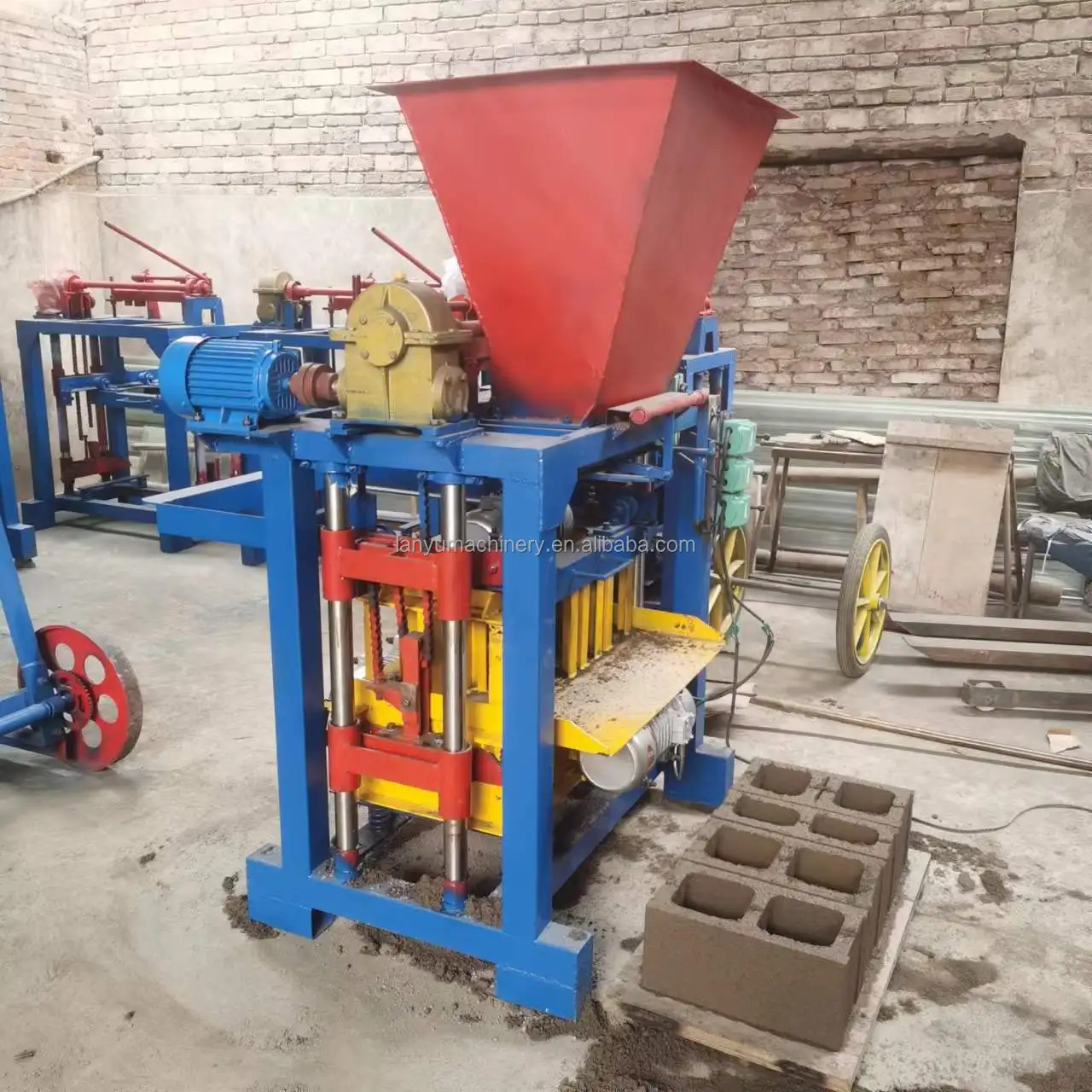 Interlocking Brick Pavers/perforated Concrete Block Factory/machine For ...