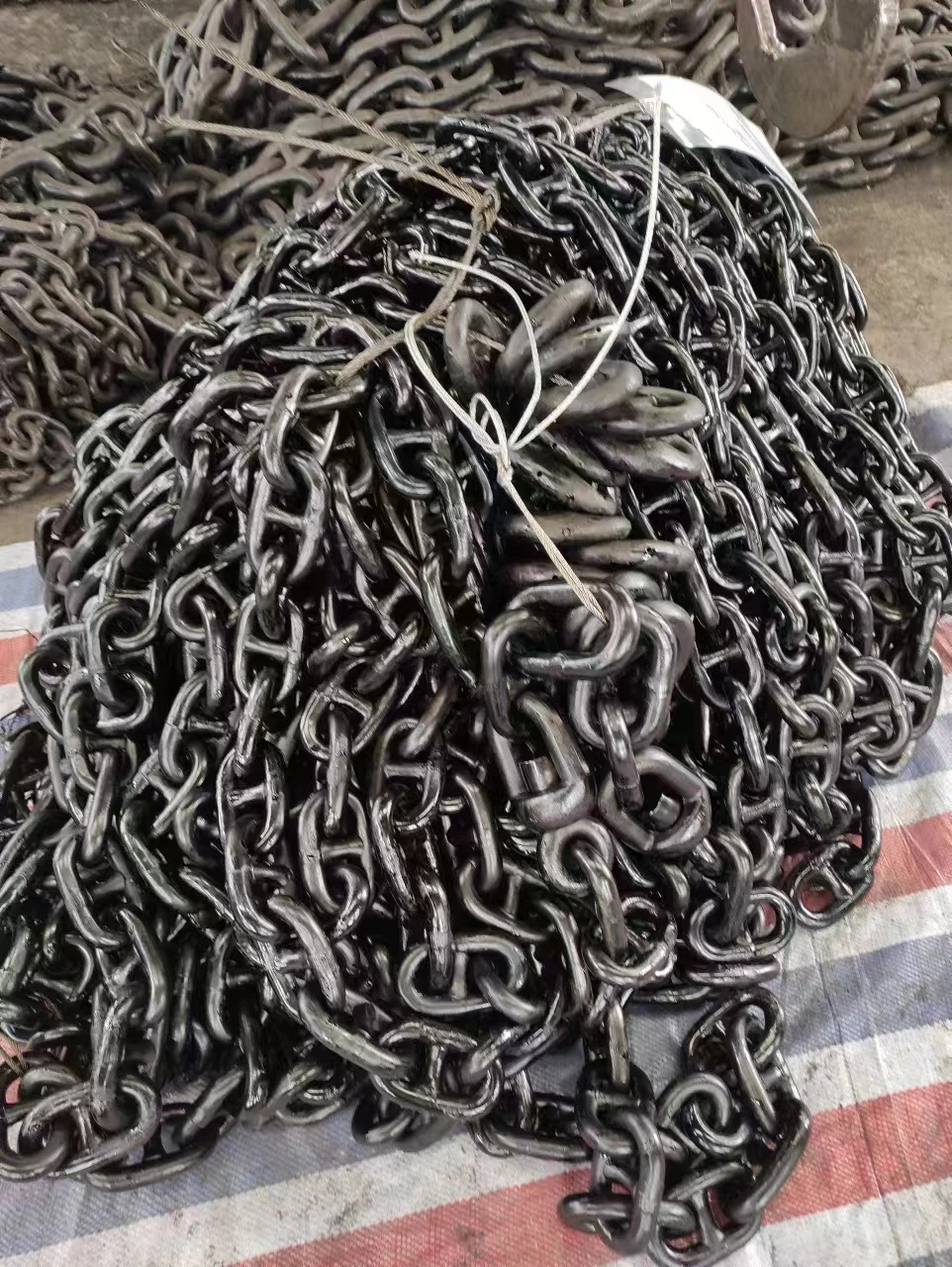 Marine Stud Link Anchor Chain For Sale With Grade 2,Grade 3 - Buy Chain ...
