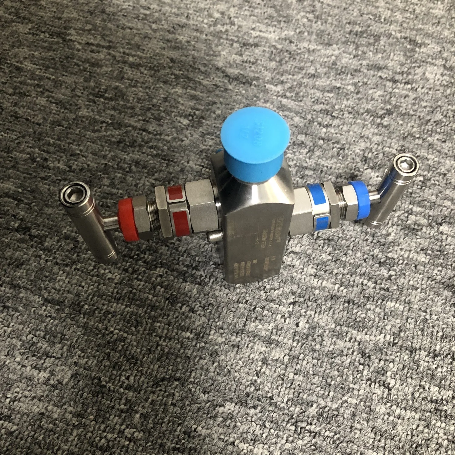 艾默生rosemounte 0306直列歧管0306rt22ba11库存 - Buy 罗斯蒙特0306rt22ba11,罗斯蒙特压力变送器 ...