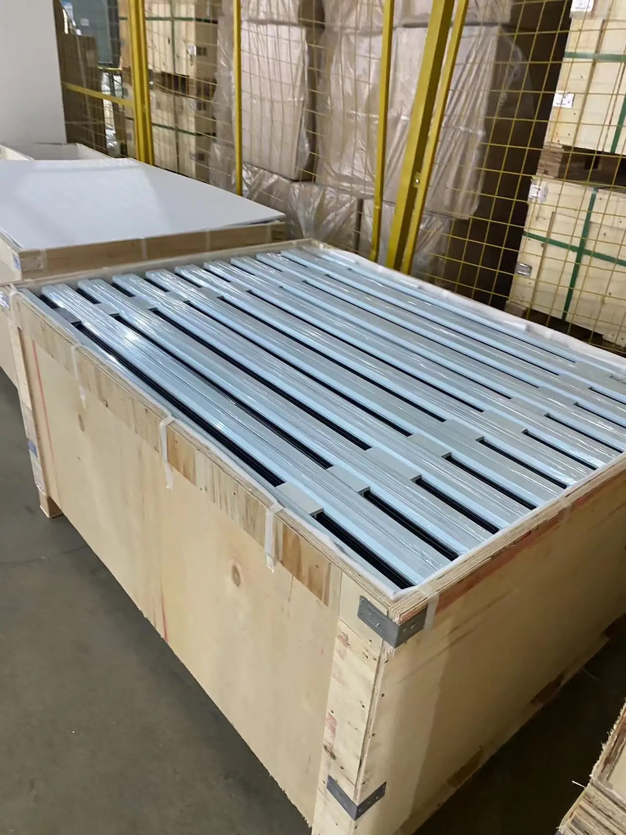 Walk In Cooler Beer Cave To Usa Beer Cooler Unit Bear Walk In Cooler ...