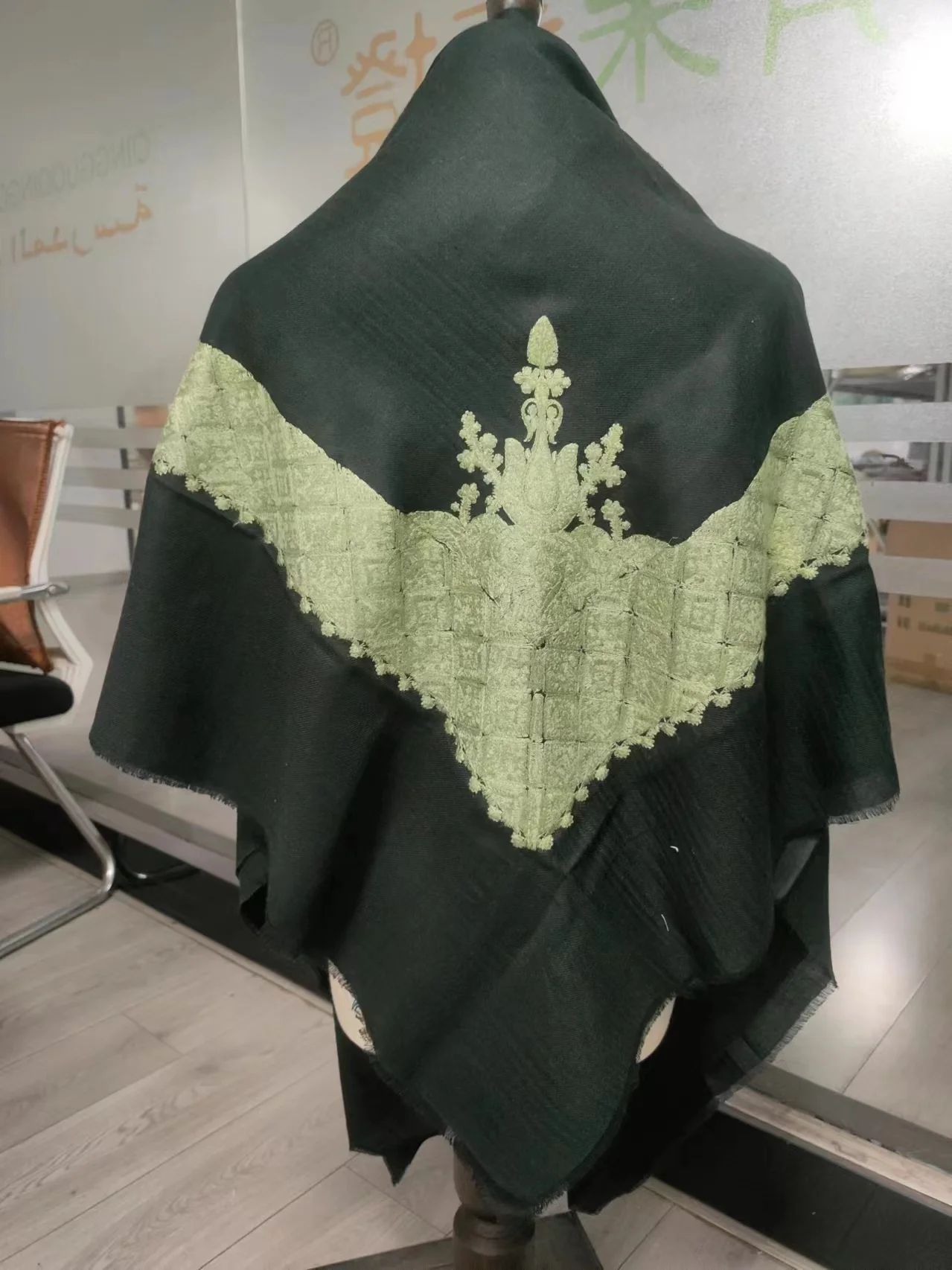 Yemeni Arab Shawl - Muslim Shemagh Wool Headscarf 55x55inch