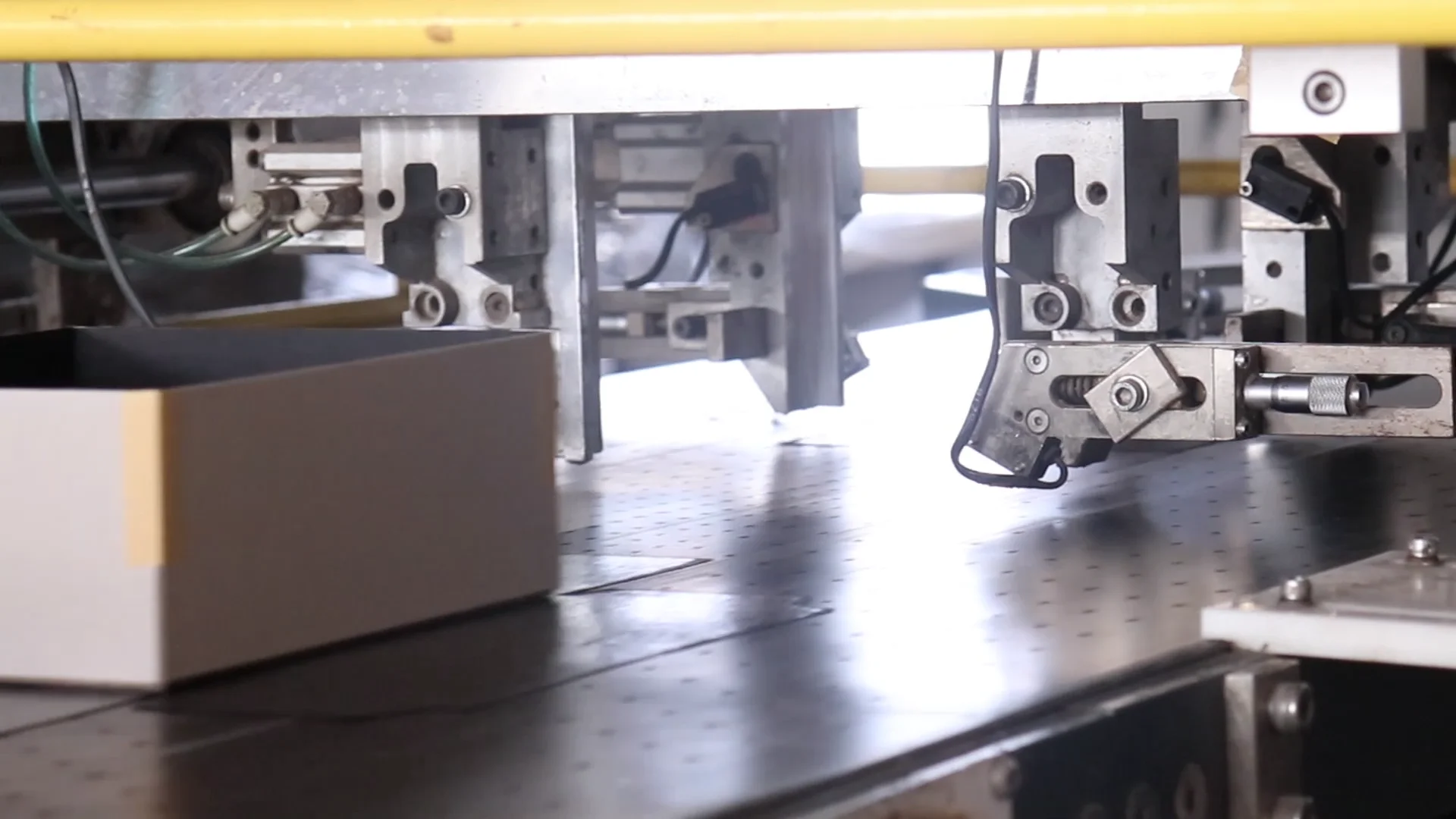 Factory Wholesale Can Print Logo Heaven And Earth Cover Gift Design ...