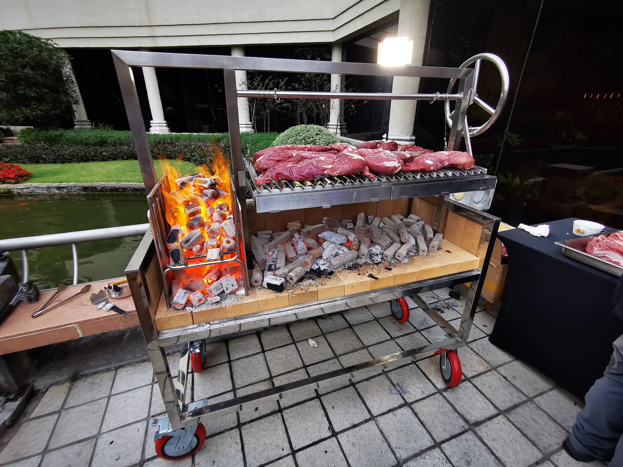 Santa Maria Grill with Smoker Ygsm36inch - PEACHWOOD BBQ