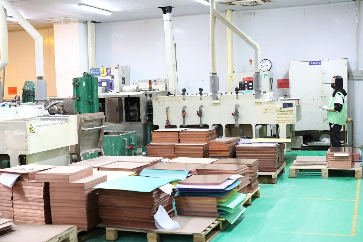 Processing Multilayer Pcb Print Circuit Maker Pcb Boards With Provided ...