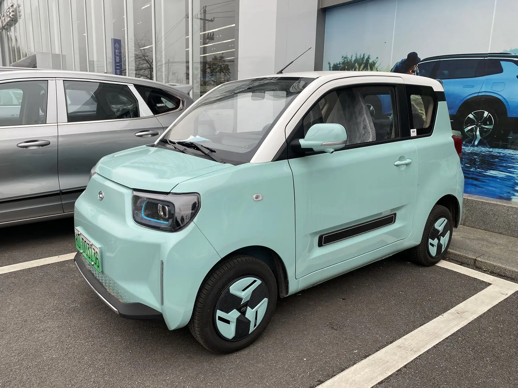 L7E Low Speed Mini EV - Affordable Electric Car for Adults