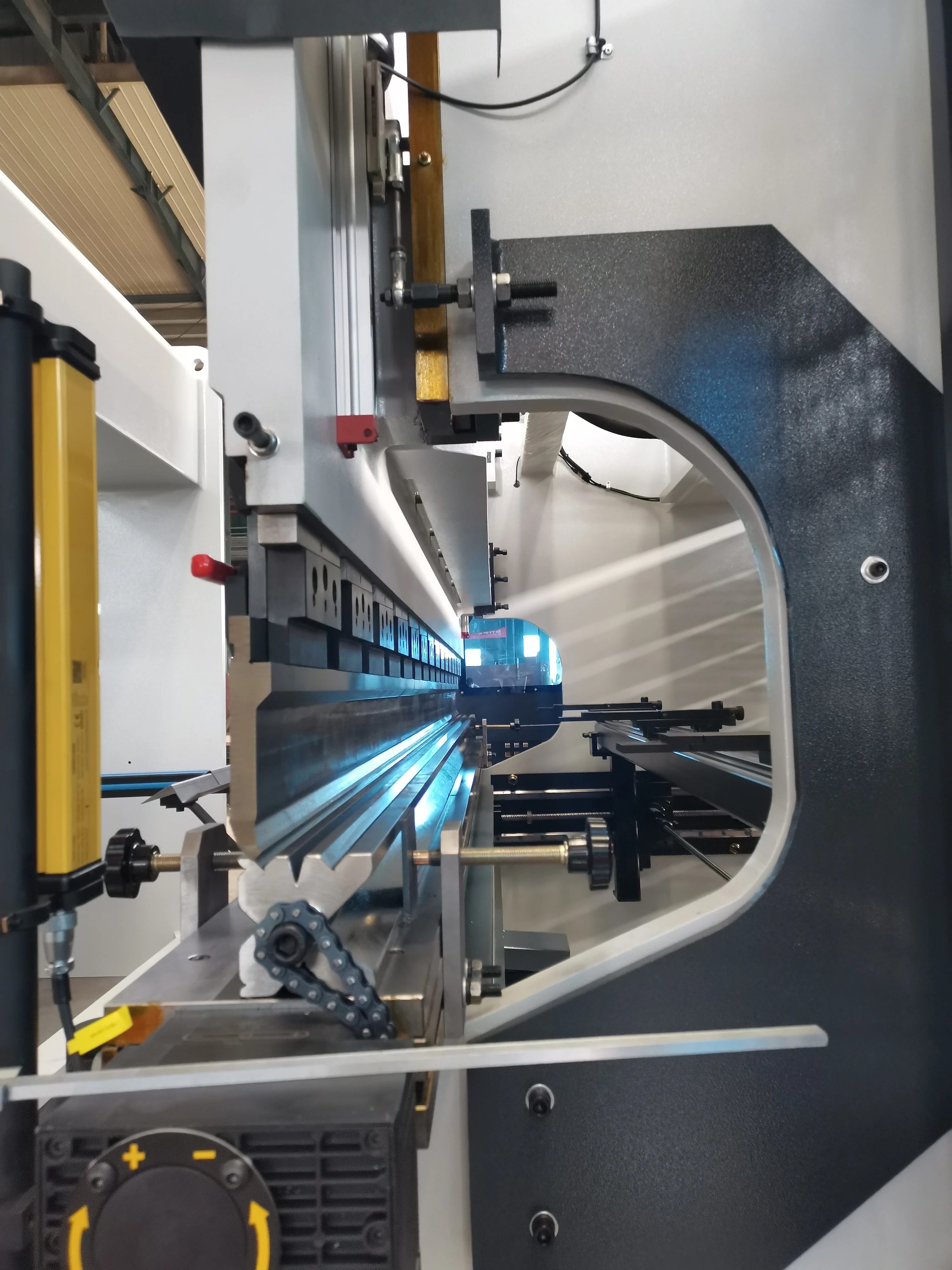 Large Double Machine Tandem Hydraulic 400 Ton Press Brake Bending ...