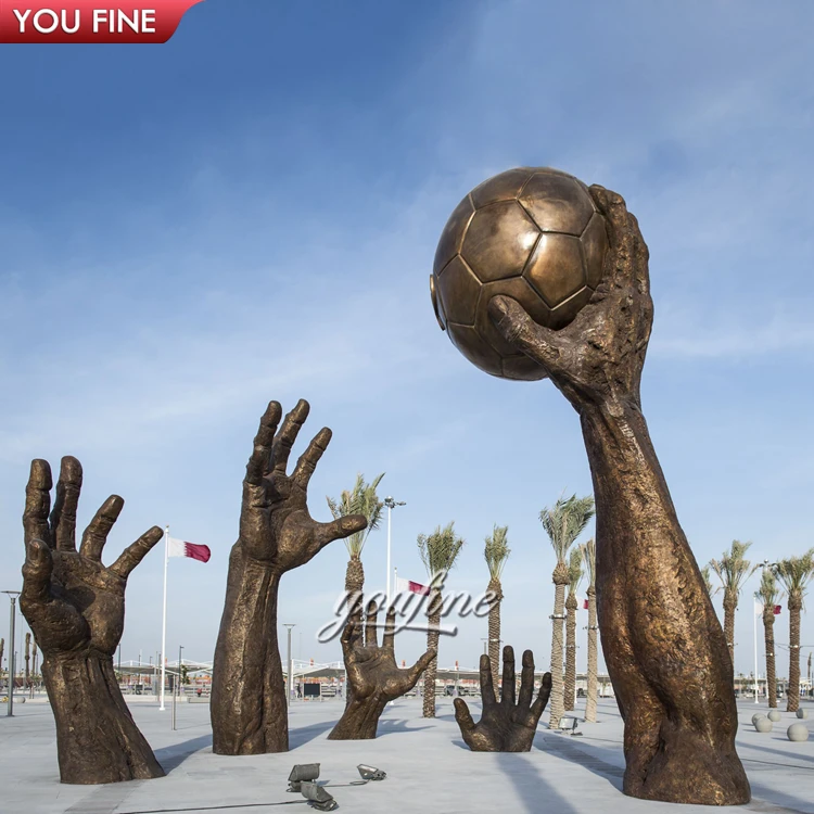 Outdoor Large Metal Art Decoration Statue Bronze Hand Holding Football ...