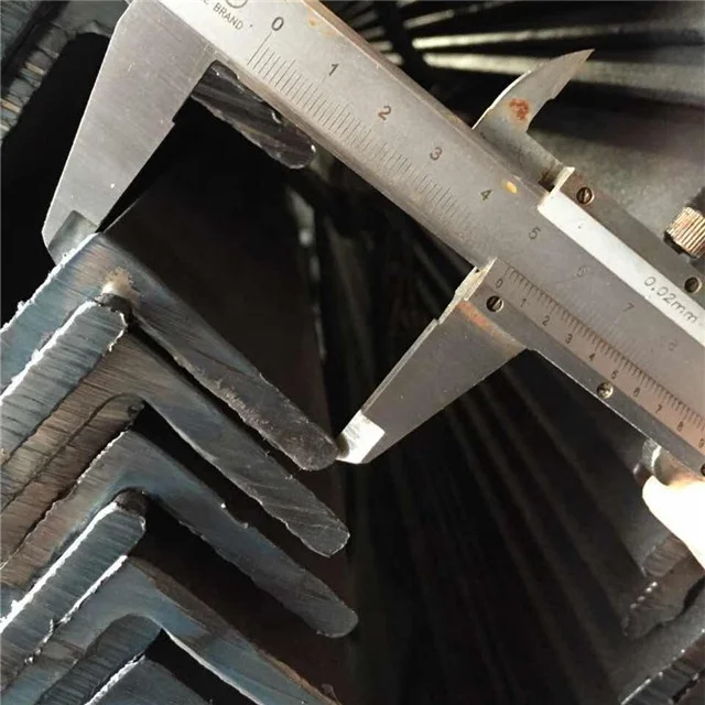 Alibaba.com: ASTM A36 Slotted Mild Steel Black Angle Bar, Corner Plate ...