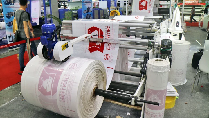 Automatic PE Interleaved Roll Bag Machine - Poly Draw Bag