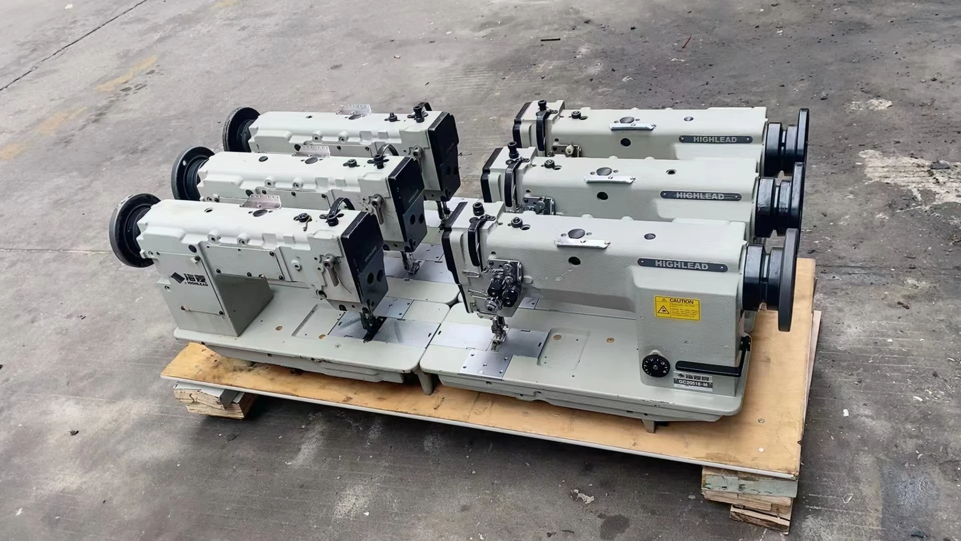 Alibaba.com: ZOJE 8450 used double needle lockstitch sewing machine ...