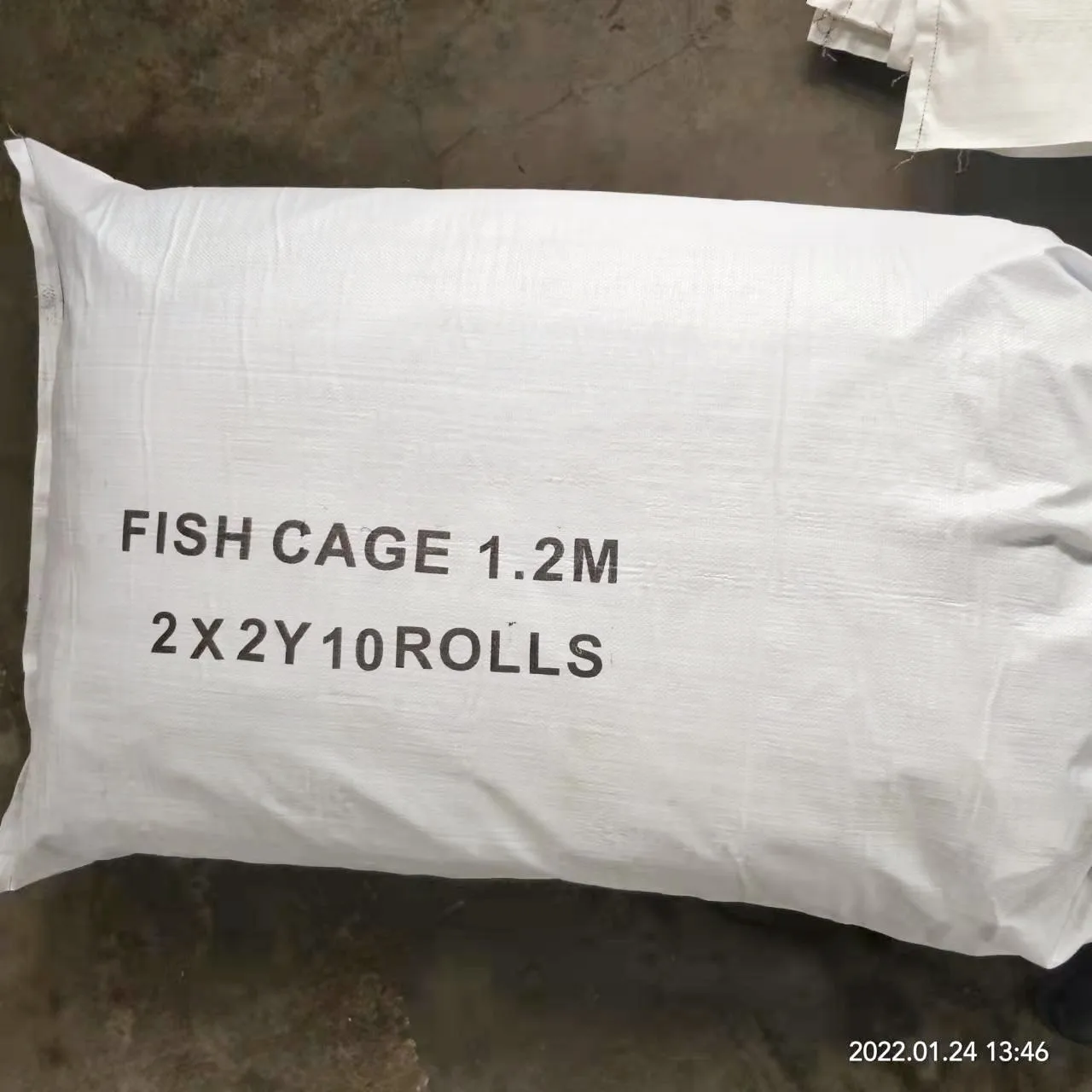 Hapa Cage Fish Farming Aquaculture and fish farming cage for tilapia ...