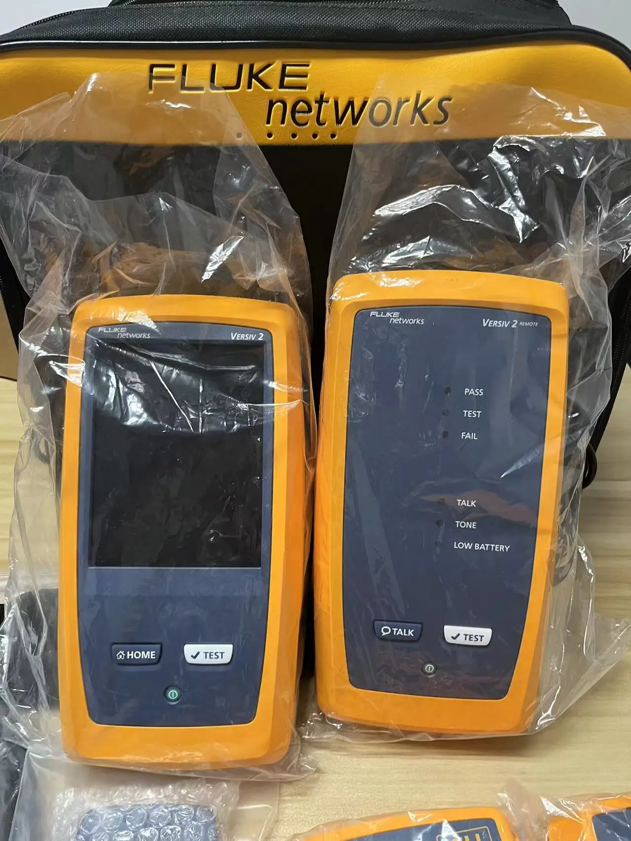 Fluke DSX2-5000 Network Cable Analyzer - 1 Ghz Signal Generator