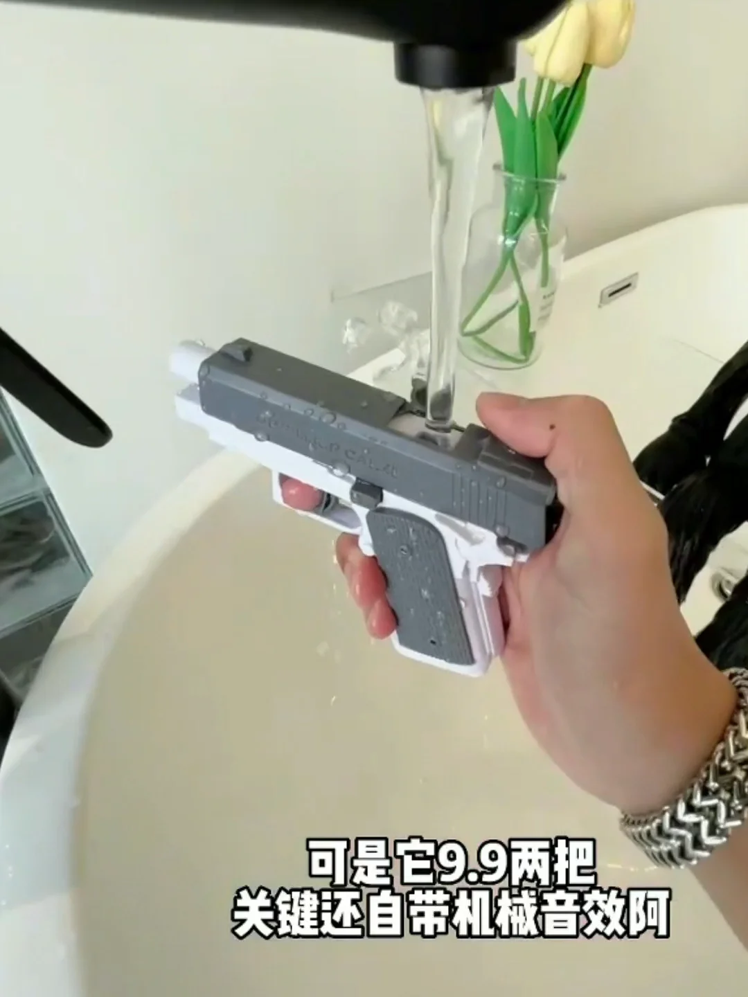 Manual Mini Revolver Design Water Gun For Summer Outdoor Swimming Pool ...