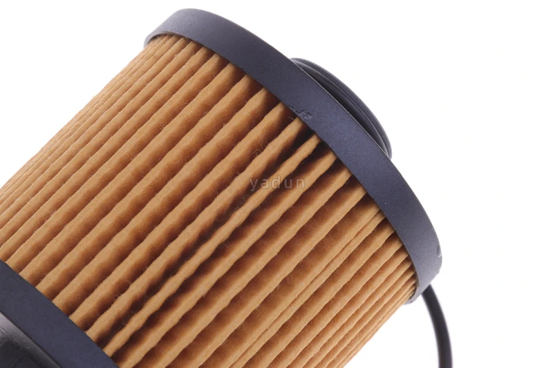 High Quality Automobile Fuel Oil Filter 07l115561c - Buy Fuel Oil ...