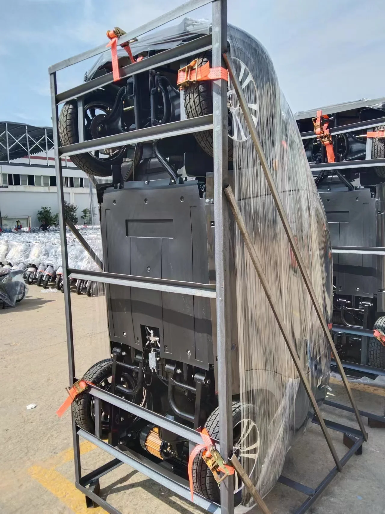 Aera-sq4 Eec Electric Cabin Scooter 4 Wheel Full Enclosed All Weather ...