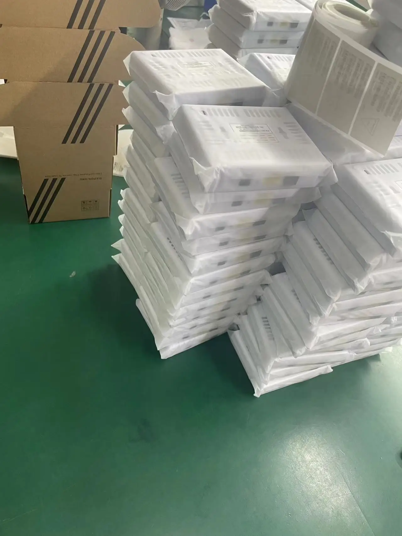 Factory 1ge Onu Epon Gpon Xpon Pppoe Bridg Onu Optical Network Terminal ...